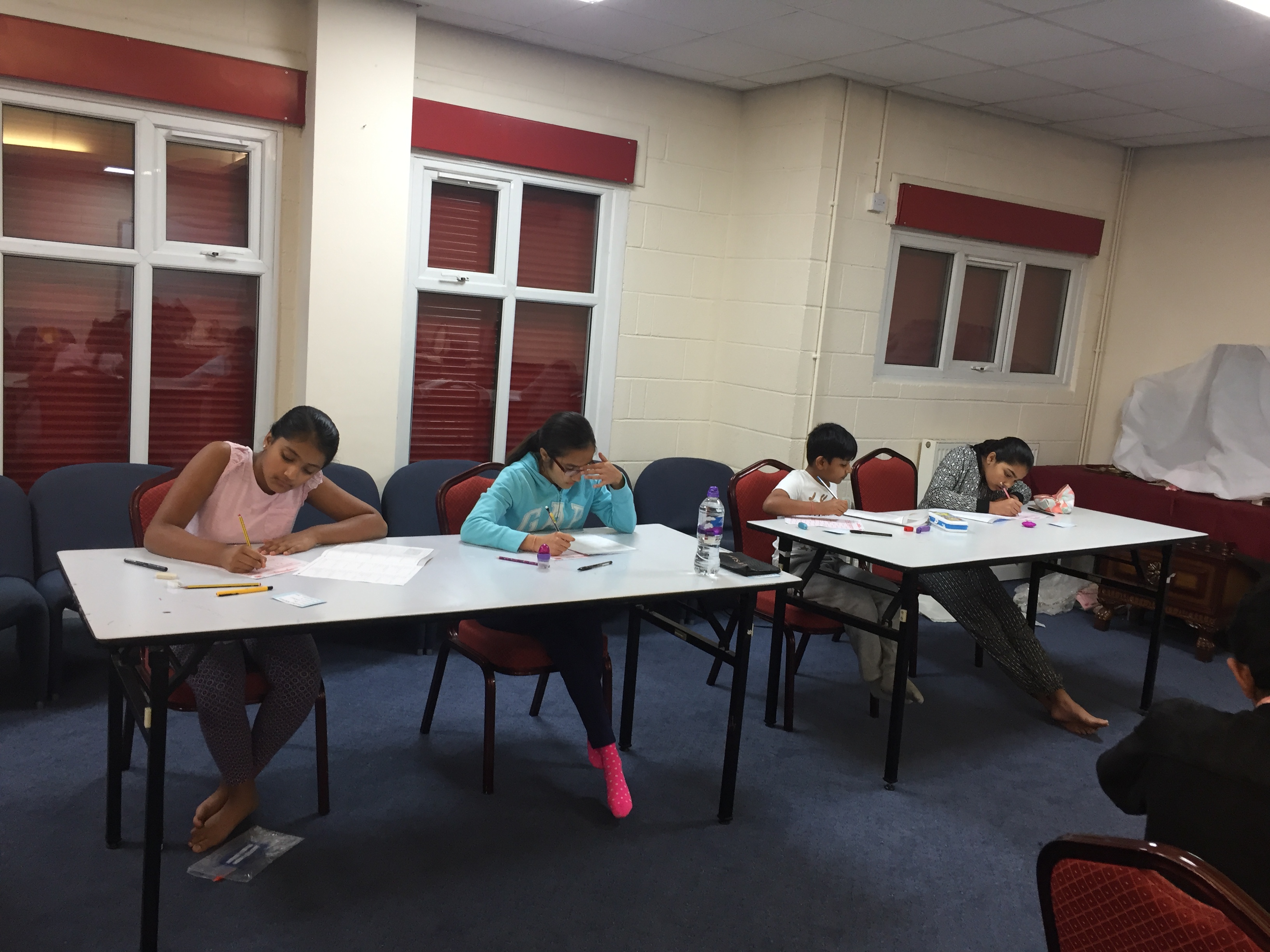 sof_exam_conducted_in_school_manchester_8 | Science Olympiad Foundation